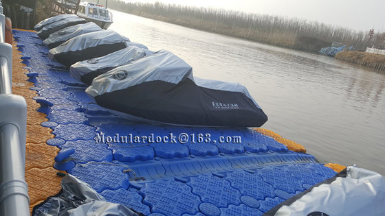 jet ski lift on boat from China