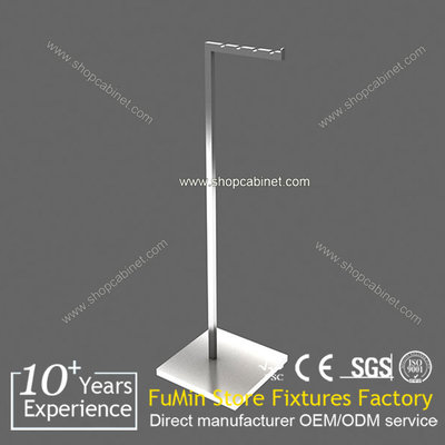 Hot sale metal flooring display garment rack supplier