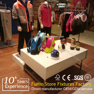 Luxury custom high quality 2015 design clothes display shelf supplier
