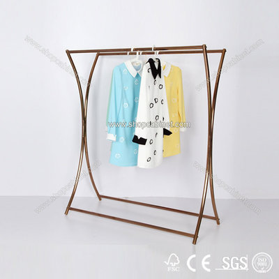 2014 new design custom metal wall garment display rack for clothing retail store supplier