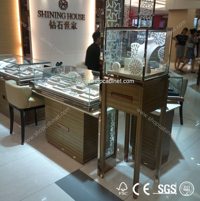Modern elegant lockable watch and jewelry showcase for store supplier