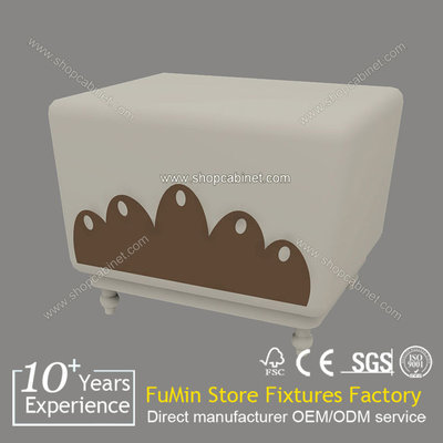 Metal hanging garment display shelf/clothing display stand supplier