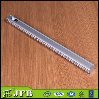 Nice quality Dampproof aluminium pole system walk in wardrobe, aluminum pole wardrobe, DIY wardrobe supplier