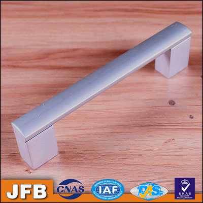 China factory wholesale chrome finish kitchen cabinet customized level fancy kitchen cabinet aluminum door handles supplier