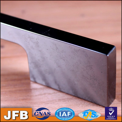 China factory wholesale aluminum kitchen cabinet door handle Polished Chrome Kitchen Cabinet Cupboard Door Bow Handle supplier