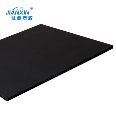 White/Black PP Corrugated/Corflute Plastic Sheet