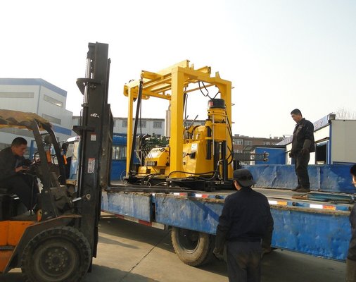 ZSYX-300T Full Hydraulic Small Water Well Drilling Rig (mud pump draining, trailer type)