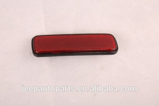 Grand Cherokee 56022638AA/56022639AA Rear Bumper Reflector