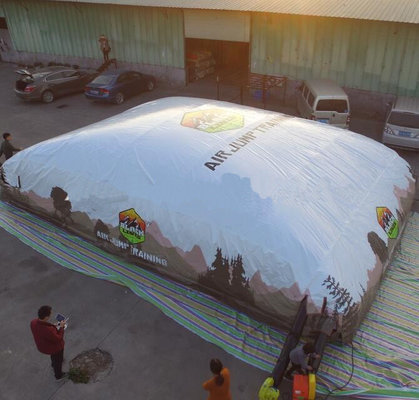 Hot Sale Inflatable Stunt and Ski Air Bags Jumping Bed