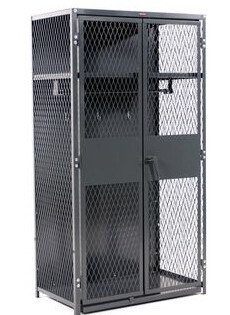 Flat  expanded metal mesh for storage cage
