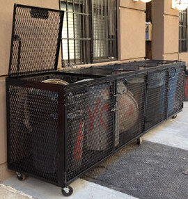 Metal Mesh Balcony Cage Cabinet made of Expanded Mesh