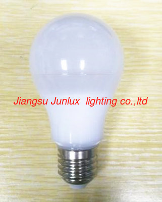 LED A60 bulb 8w BULB PC shell cover aluminum 2 years warranty house used office used Ra.80 new material High pervious