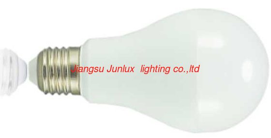 LED A70 15w Plastic Cover Aluminum 1200 Lumen E27 shine  90-265v 2 Years Warranty Energy Saving Lamp House Office  lamp