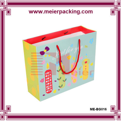 China Gift Industrial Use and Accept Custom Order printing paper small gift bag with matte finishing supplier