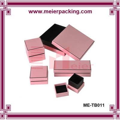 China Luxury Handmade Custom Logo Printed Paper Jewelry Gift Box , Ring Box, Necklace Box supplier