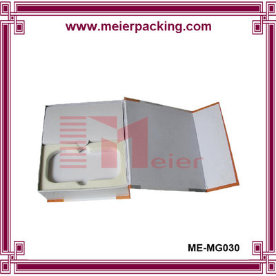 China Simple printed High quality cardboard packing box for cell phone packaging with magnet supplier