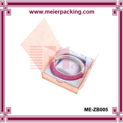 China Popular pink cute bracelet packaging Box Flip Top Jewel Gift Box With magnet closure supplier
