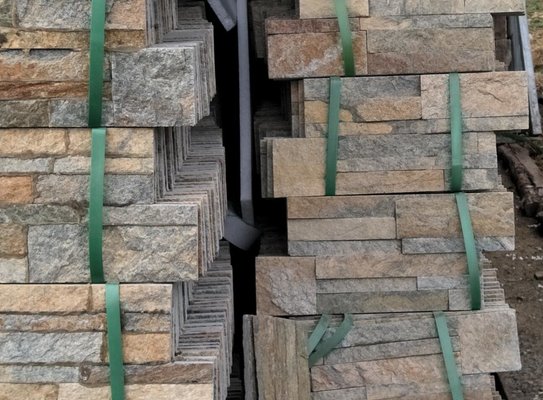 Rusty yellow beige grey slate wall cladding Cultured sotne tiles panels stacked stone ledge stone glued wall panels