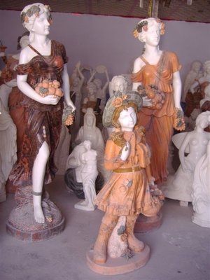 stone lady women human statues hand carved sculptures outdoor marble statues decorations beige statues