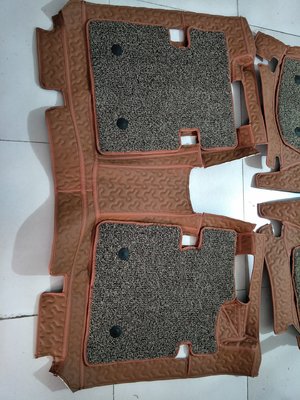 Customized leather fod mat car sedan use 4 pcs full set carpet car mat