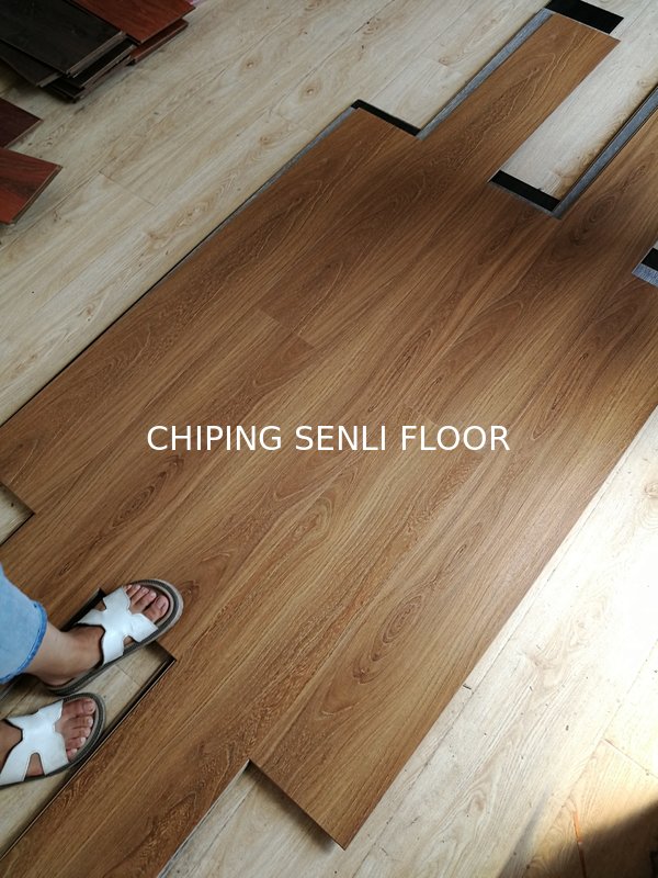 2019 Wood grain U groove 8mm 12mm class32 Laminate Flooring for peru