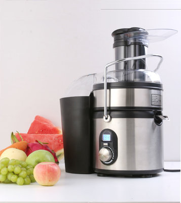 KP800B Powerful and Proffesional Vegetable Juicer with LCD and Safty Arm supplier