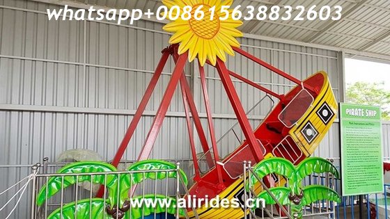 12 seats Kids mini Pirate Ship