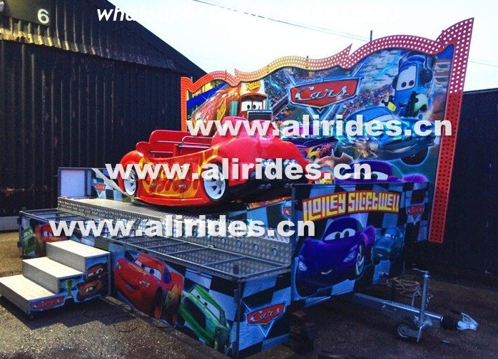 mobile amusement rides trailer mount mini flying car carnival rides for sale funfair games