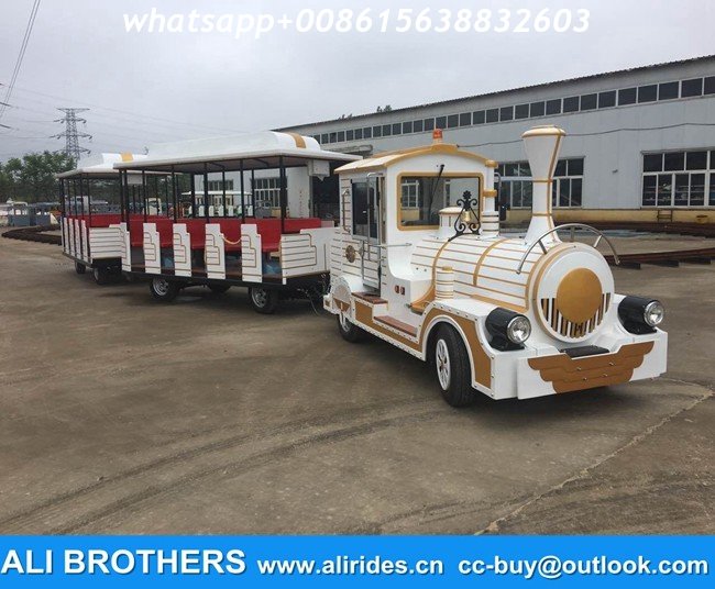 china amusement rides trackless train/diesel trackless train for amusement park/india tourist train