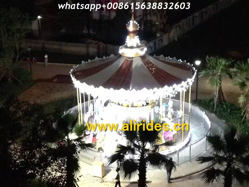 factory China amusement park Double Deck carousel horses Merry Go Round for sale