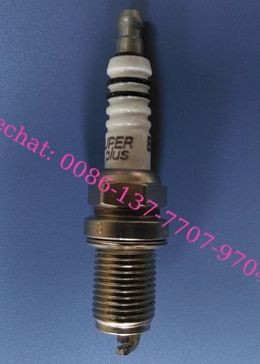 China BOSCH spark plug  FR7DC+8  for OE  0242235666  auto engine spare parts made in Gemany manufacturer