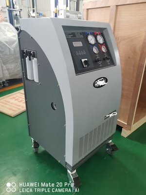 Whicle AC Flushing Machine With Refrigerant Recovery Recharge Functions