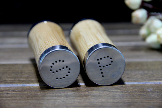 Bamboo salt and pepper shaker set