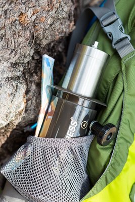 Manual burr coffee grinder