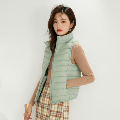 Wholesale Zipper Up Stand Collar Plus Size Premium 90% White Duck Down Vest Lightweight Women's Puffer Vest