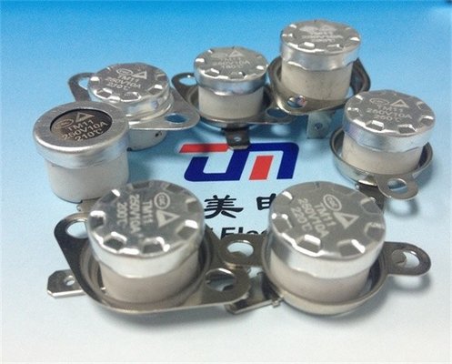 Temperature Control Switch Ksd301 80degree 15A 250V Nc Normally Closed Thermostat / Bimetal Thermal Protector