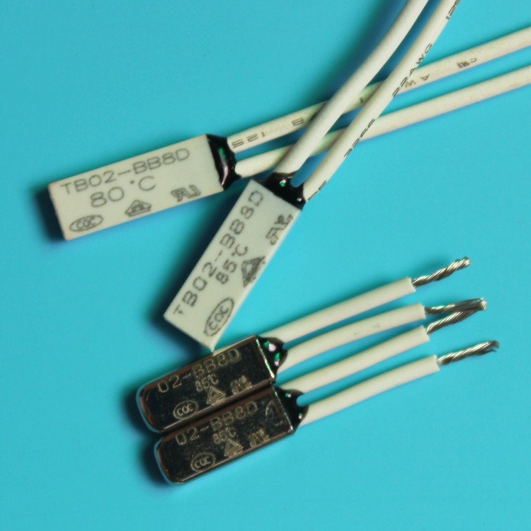 TB02 70C small size water pump thermal protector thermal fuse  250V/5A  UL VDE RoHS