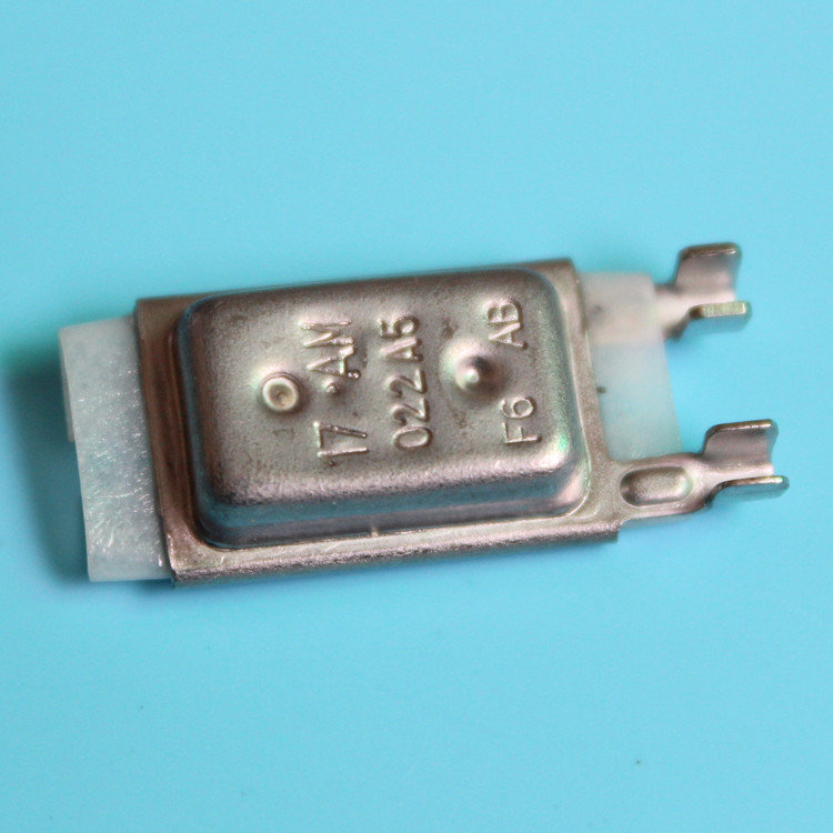 free samples 95C 15AM water pump motor thermal protector thermal fuse  250V/5A 50--180C UL VDE RoHS