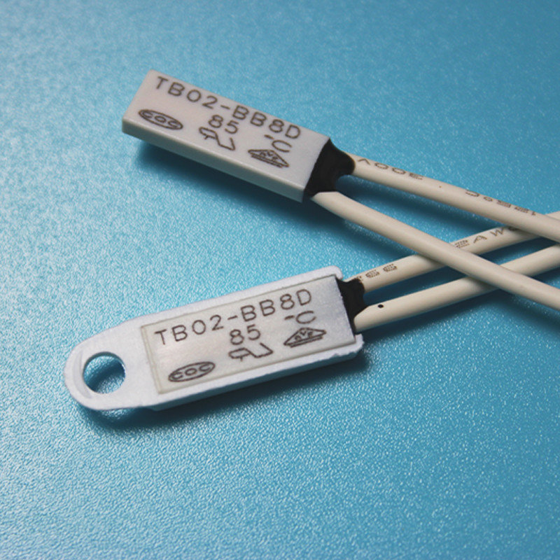 TB02 85C small size water pump thermal protector  temperature sensor  250V/5A  UL VDE RoHS