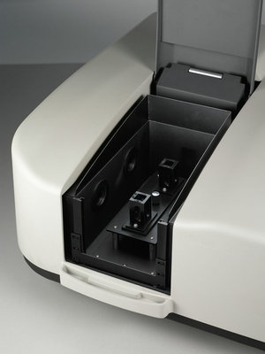 T92+ UV-Vis Spectrophotometer with Thermostat battery photomultiplier tube