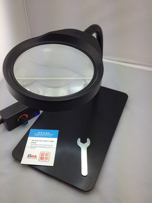 High Quality Multi-functional and desk-top magnifier with LED light supplier
