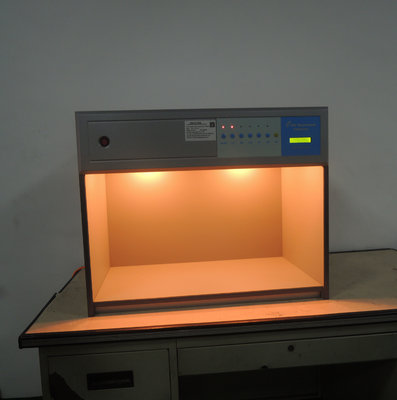 Textile Testing Equipment 5 Light Source Color Assessment Cabinet For Textile / Paper Printing Industries supplier