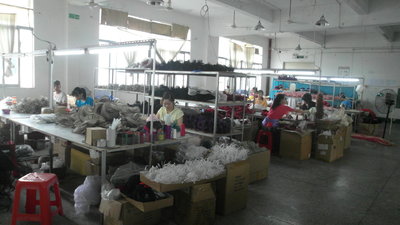 SISI ACCESSORIES COMPANY LTD. factory production line