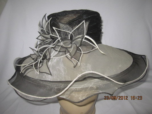 Crushable Fashion Ladies Self Organza Hat with Adjustable Satin Sweatband for Normal Day