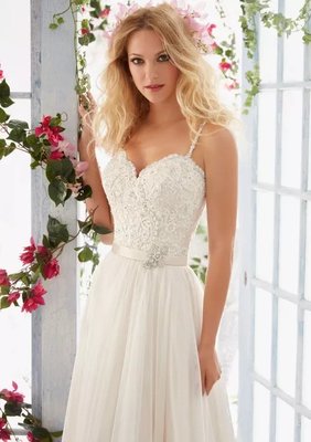A Line Wedding Dresses Sexy Spaghetti Straps Backless Summer Beach Bridal Gown
