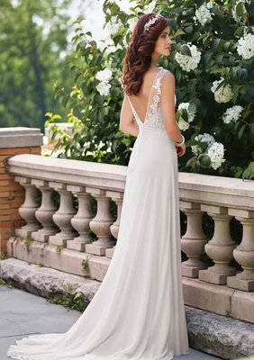 Hand Made Beach A Line Style Wedding Dresses Chiffon Appliqued Cap Sleeve