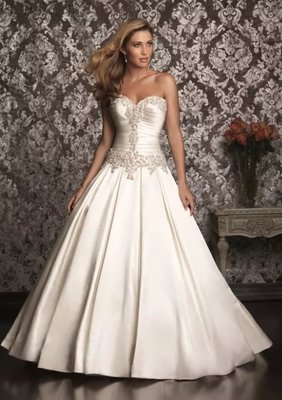 Luxury Puffy Ball Gown Wedding Dresse , Princess Most Beautiful Ball Gowns