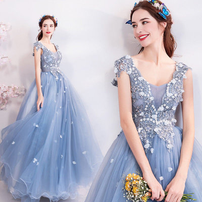 Glamorous Formal Prom Evening Gowns Appliqued Floor Length Beaded Back Strap