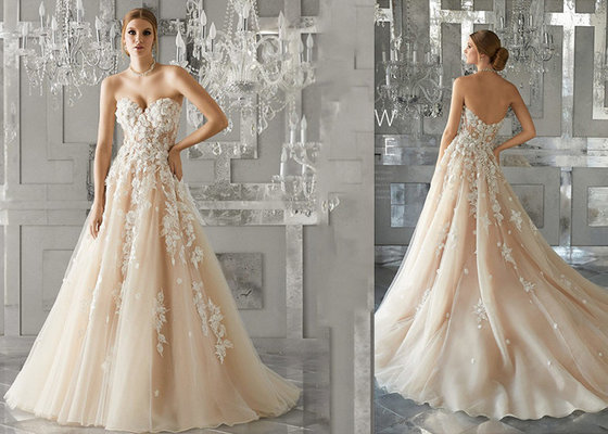 Los vestidos de boda atractivos de las señoras de la moda aumentaron arrastrarse inmortal de la versión del estilo pequeño