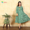 Green Bottom White Flower Simple Long Sleeve Dresses Pull Rope To Collect Waist Design